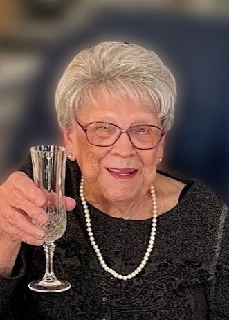 Simone Brisson (née Lapointe) - Lépine-Cloutier