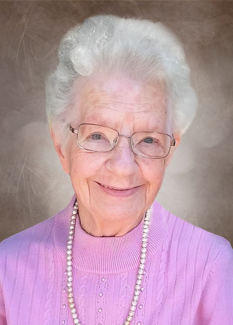 Elsie Mildred Champ Wills - Urgel Bourgie