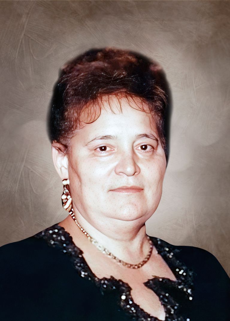 Maria Felicia Ciccone - Urgel Bourgie