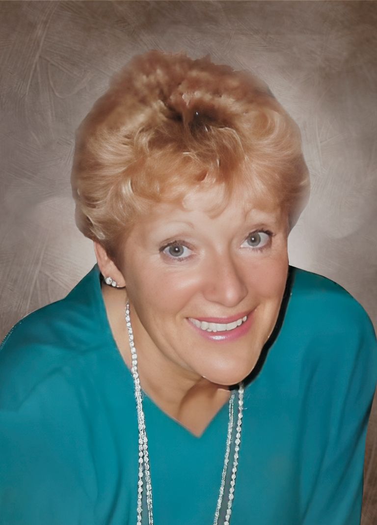 Angela Landry Couture - Urgel Bourgie