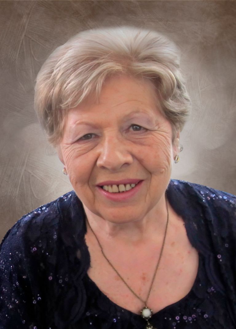 Elvira Saroli Fagiani - Urgel Bourgie